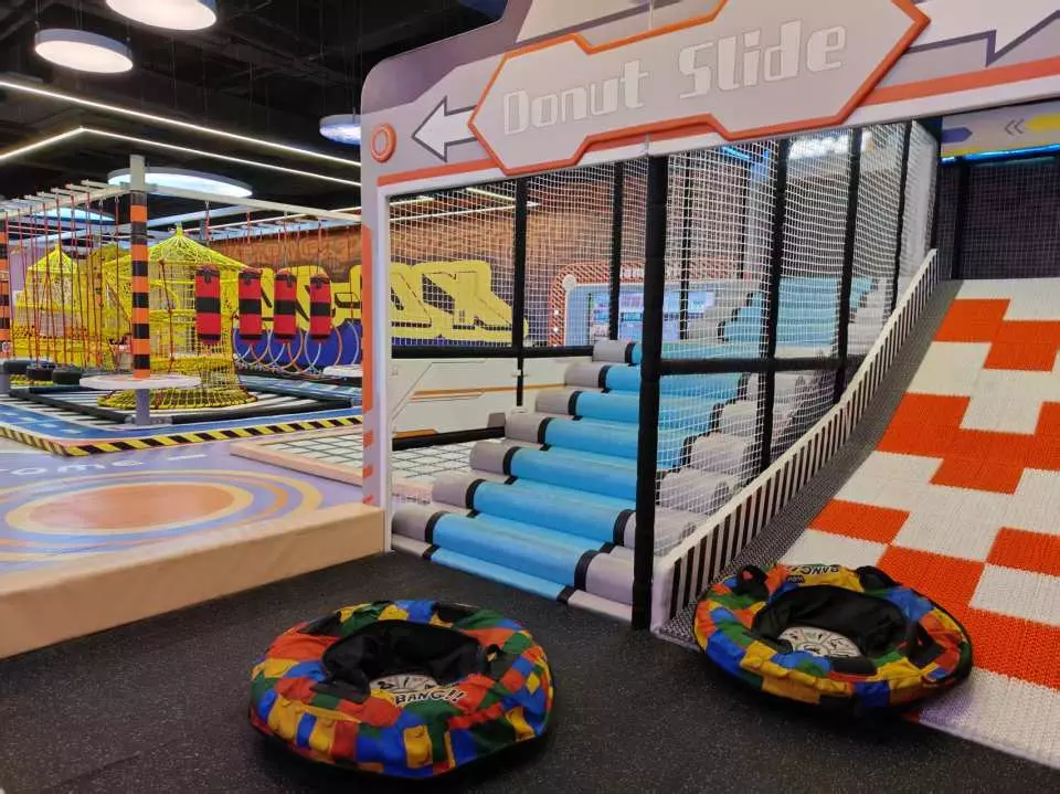 【深圳DX-PARK 2.0·地心公園】寶安前海潮玩室內遊樂場+全日任食自助餐！有卡丁車區、碰碰車、電競區、貓咪Café ！一票暢玩100+項目！ - 深哥 SZgor.com